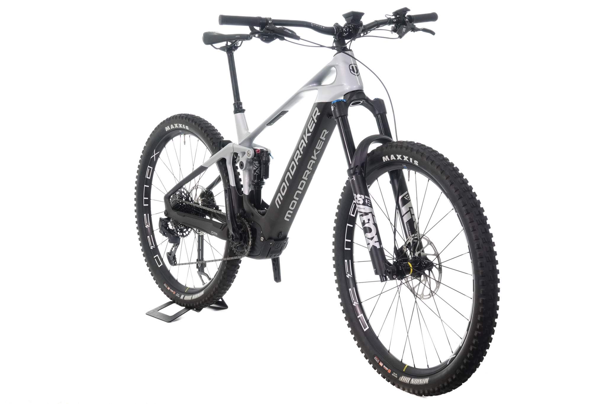 2022 Mondraker Crafty Carbon R 2022 Mondraker Crafty Carbon R